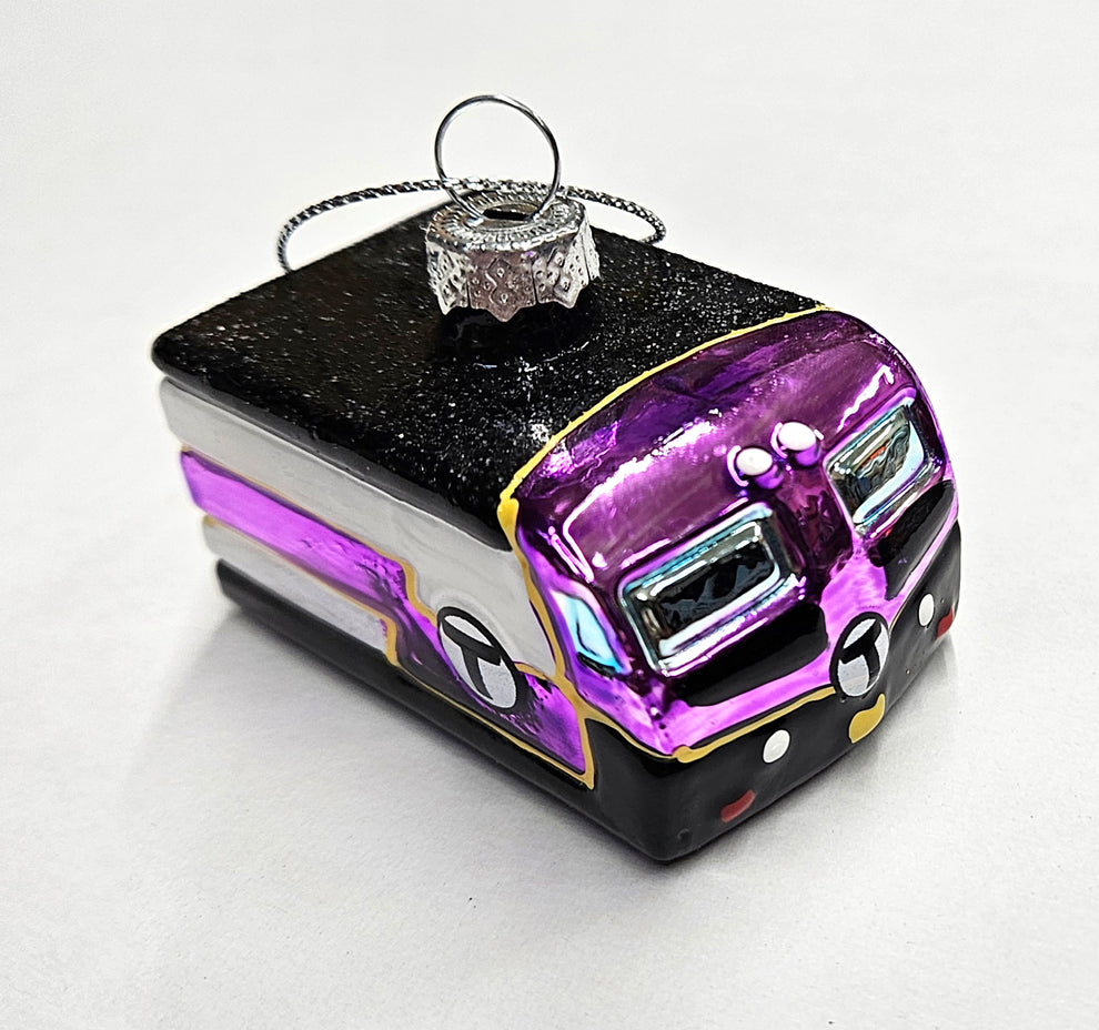 Boston MBTA Commuter Rail Locomotive Glass Ornament – MBTAgifts